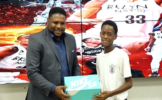 SKNVibes | Minister of Sports thanks NBA star Nicolas Claxton for ...