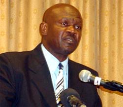 SKNVibes | PM Douglas,media to tour Robert Bradshaw International ...