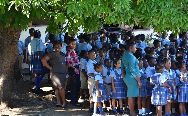 SKNVibes | Local Publishing Company, CaribbeanReads Book Donation to ...