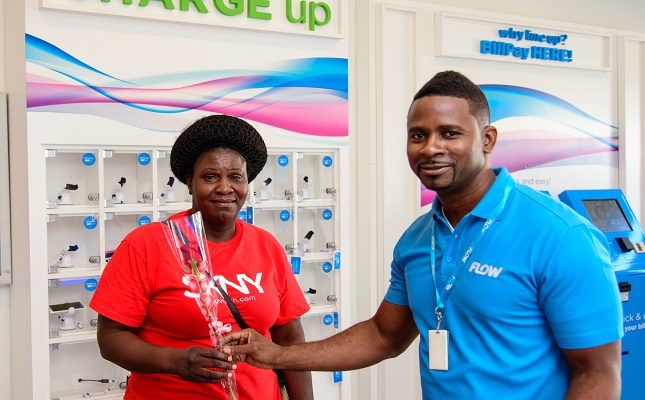 SKNVibes | FLOW St. Kitts & Nevis FLOW Tech Moms