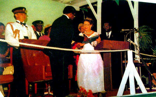 SKNVibes | Rt Hon. Dr Sir Kennedy Simmonds 5 Minute Video Tribute(First ...