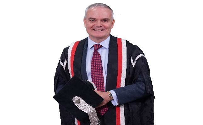 SKNVibes | Professor Clive Landis to be inducted as new Principal of ...