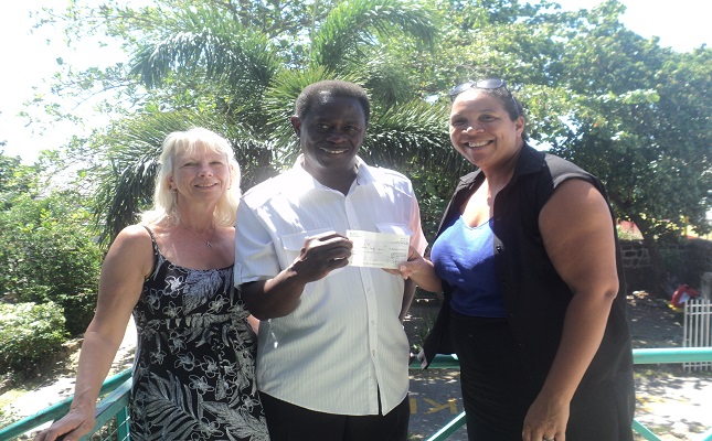 SKNVibes | UK based St. Kitts and Nevis Friends Association donates to ...