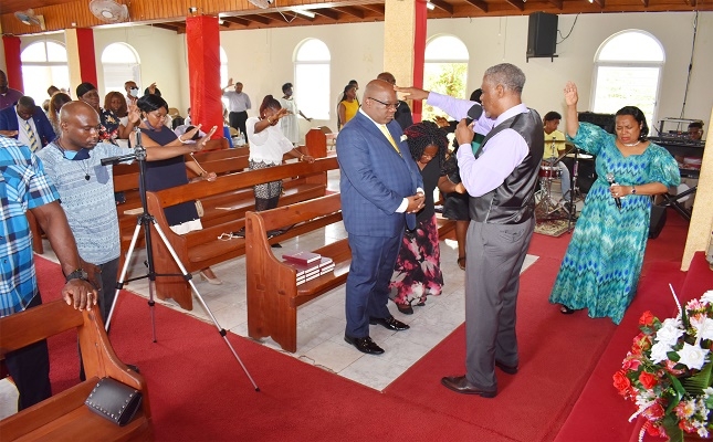 SKNVibes | Rev Bailey prays for Prime Minister Harris to have a ...