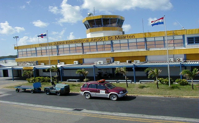 SKNVibes | SXM Airport Voted No. 1 in the World in Most Stunning Landings