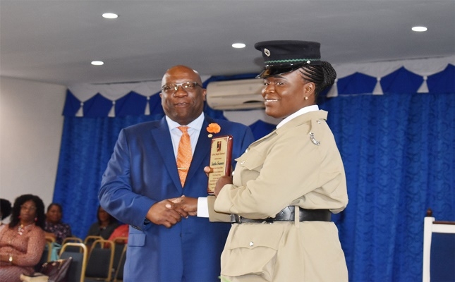 SKNVibes | Prime Minister Harris: The number of female prison officers ...